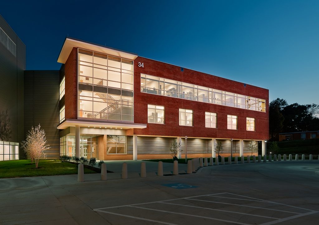 NASA Exploration Sciences Building - Manhattan Construction Company