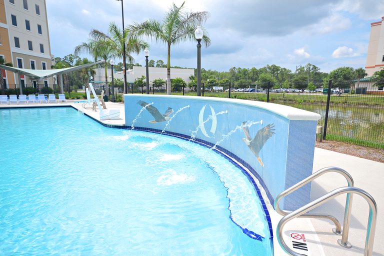 7521_FGCU_Pool_Final14 - Manhattan Construction Company